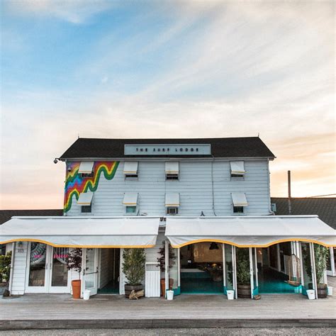 The Surf Lodge Its Friday People Act Like It The View The Rosé