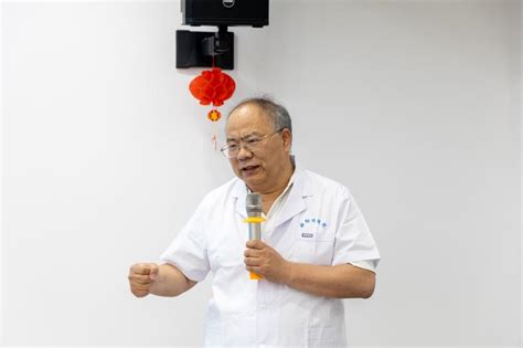 家门口看名医 徐州市妇幼保健院联合国家级专家曹旭晨教授团队开展乳腺疾病大型义诊 主页