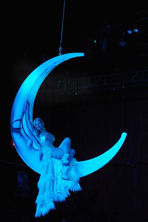 Learn About The Types Of Aerial Dancers You Can Have At Your Event