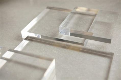 Square Clear Lucite Gallery Blocks 1 Heightthickness Prize