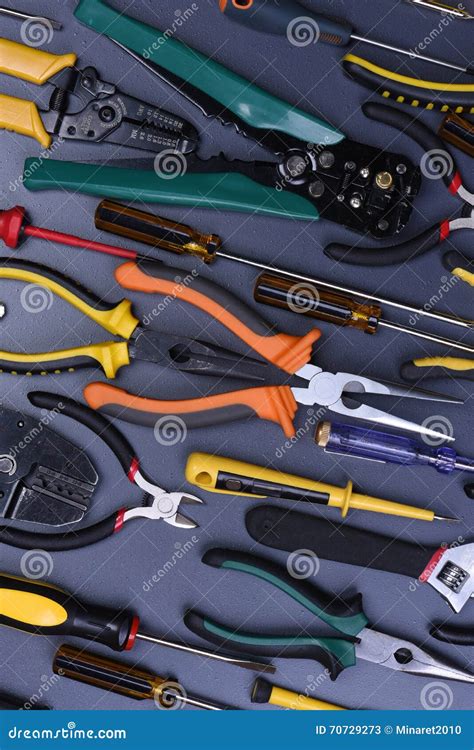 Grupo De Ferramentas às Instalações Elétricas Imagem De Stock Imagem De Metal Grupo 70729273