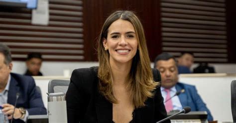 Qué Poca Inteligencia” Mafe Carrascal Hizo Frente A Los Comentarios