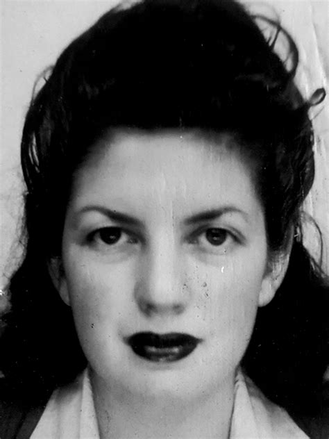 Claire Monis Singing Resisting Surviving History Of Sorts