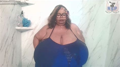 Water Those Huge Natural Tits Plius Norma Stitz Norma Stitz