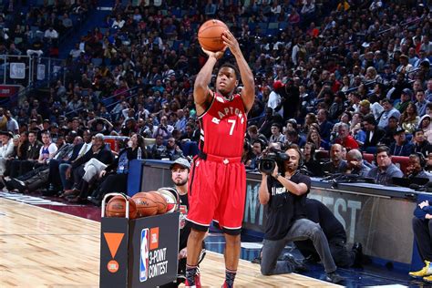 Kyle Lowry Air Balls 1st Shot In 2017 Nba All Star Games 3 Point