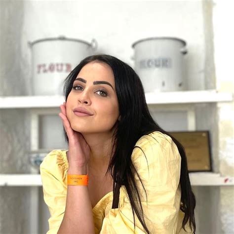 Sahar Khalil Instagram Tiktok Linktree