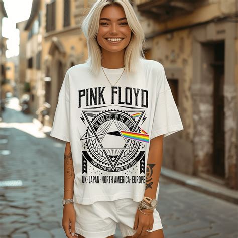 Retro Rock Band Graphic Tee Nostalgic Music Lover Tee 80s Band