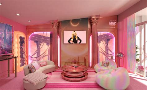 The Beverly Hilton Is Featuring Paris Hilton Themed Suites For A Limited Time Travel Weekly