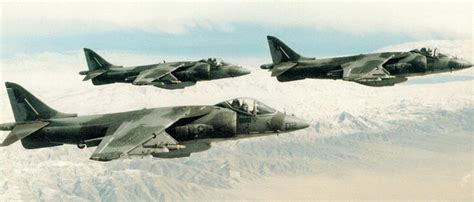 Av 8b Harrier