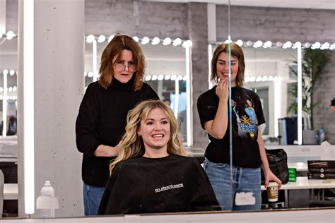 Sofia Og Annika Er I Startgropen Til En Krevende Karriere Nå Venter Opera I Bergen