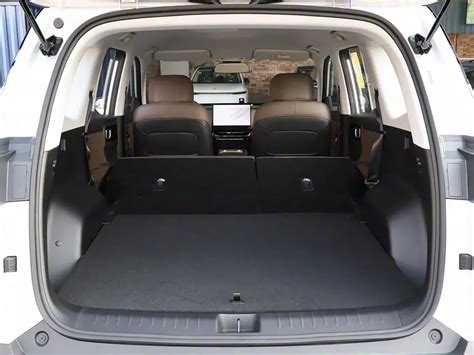 Wuling Xingguang 560 Unveiled Mitsubishi Inspired Design Starting At