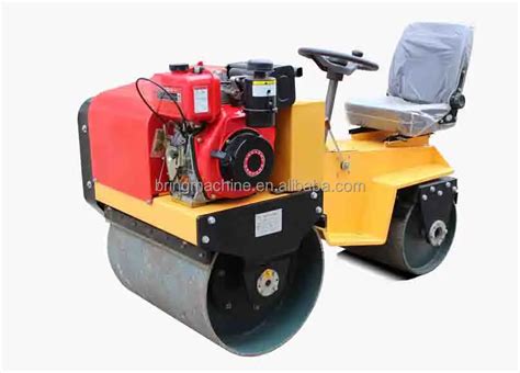 Small Roller Full Hydraulic Control Hand Held Seat Drive Roller Single Steel Wheel Double Steel