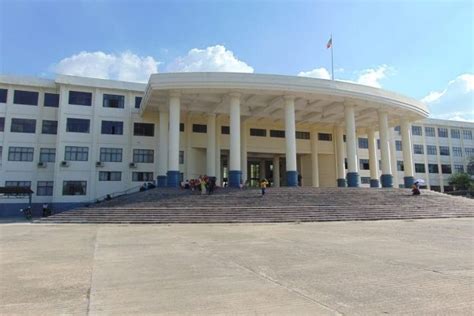 ရန်ကုန်စီးပွားရေးတက္ကသိုလ် မဟာဘွဲ့သင်တန်းများနှင့် ဘွဲ့လွန်ဒီပလိုမာသင