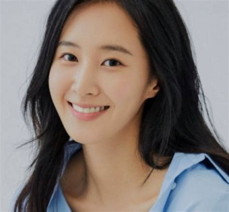 Happy Birthday Kwon Yu Ri 🎉🎂🎁 ️ K Drama Amino