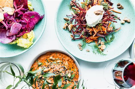 People And Organization Stage A Beautiful Mess