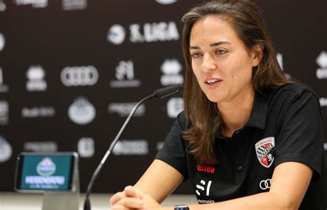 Fci Trainerin Sabrina Wittmann „voll Bereit“ Eine Pionierin Als