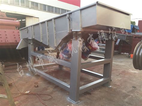Vibrating Sieve Shaker Sand Gravel Classifier Linear Vibrating Screen