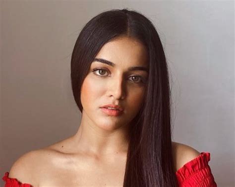 Wamiqa Gabbi In Two Piece Workout Gear Shows Off Body Transformation