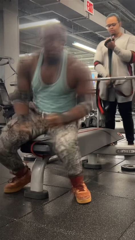 Taqee Mcdaniel One More Day To Go 🙆‍♂️ ️ And Much Live To All The Fans I Met I Truly Love U