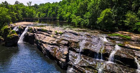 7 Incredibly Scenic Alabama Waterfalls You Simply Have To See To Believe