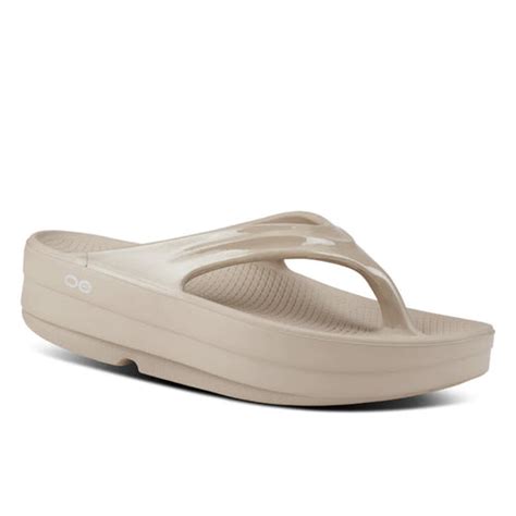 Womens Oofos Oomega Oolala Thong Nomad Stans Shoes