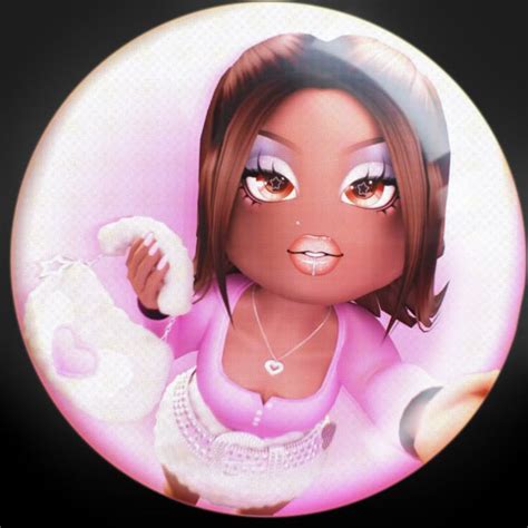 Ttyl Royale High Set Render