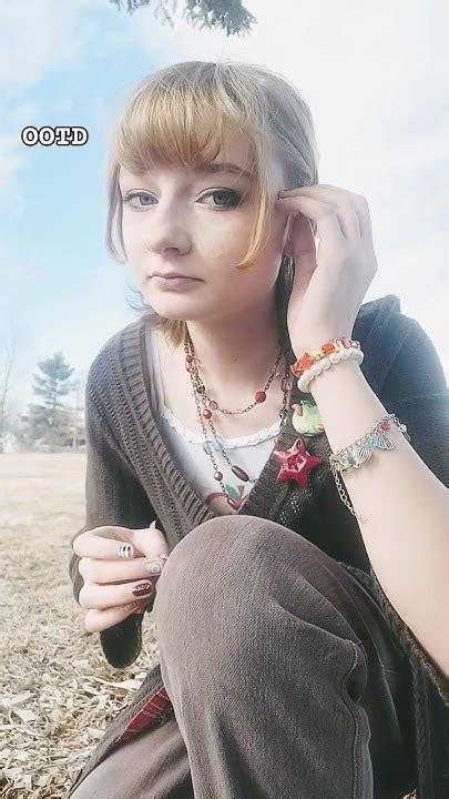 🍎🪱 Outfit Outfitoftheday Tweestyle Whimsytwee Hairstyle Emo Alternative Youtube