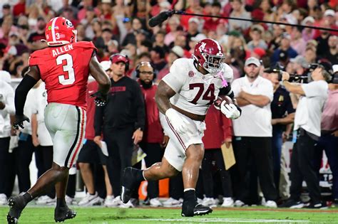 Kadyn Proctor The Legend Of Freakish Alabama Left Tackle