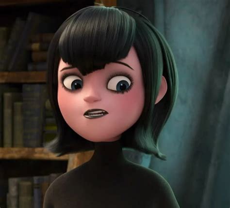 Pin By Asph On Goth Cartoon Mavis Dracula Mavis Hotel Transylvania Hotel Transylvania