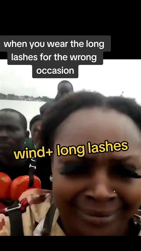 Long Eyelashes Memes Long Eyelashes S Tenor