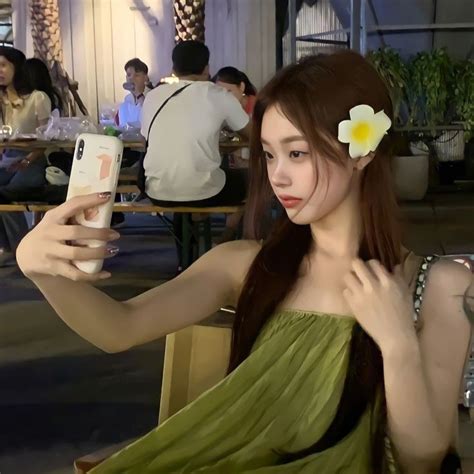 Pin By 𝗖𝗛𝗘𝗟𝗜𝗦𝗔𝗡𝗚 On Guardado Rápido Ethereal Makeup Ideas For Instagram Photos Bestie Outfits