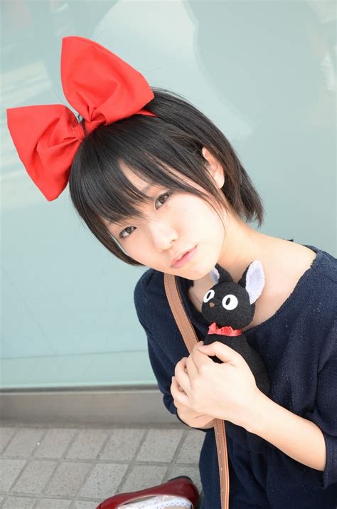 C82魔女宅キキのコスプレで話題のレイヤーくろねこが右京コスでエッチな黒タイツ みんくちゃんねる