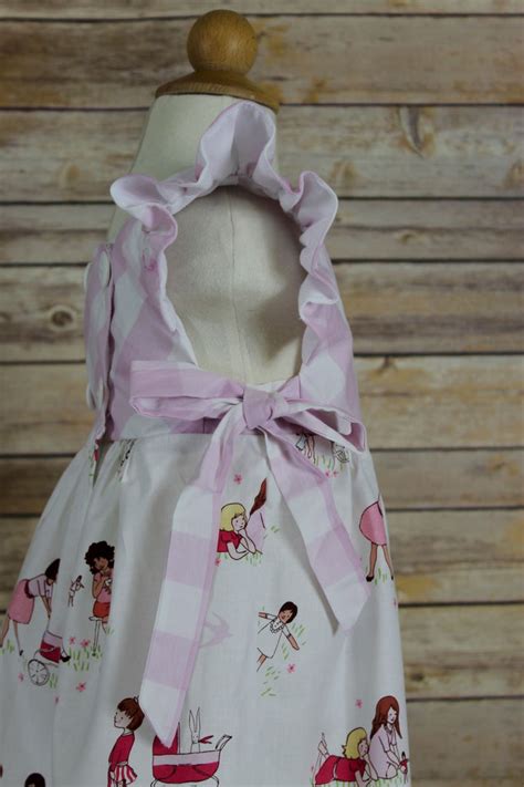 Isobel Dress Doll Border