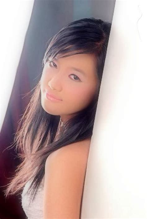 Mimi Haryati A Model From Indonesia Model Management