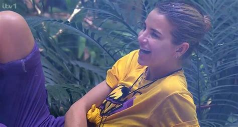 Im A Celebrity Fans Slam Vogue Williams For Rude Response To Ruby