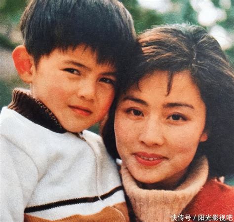 童星方超2岁成名，18岁时因长得太矮没学可上，47岁仍单身 360娱乐，你开心就好