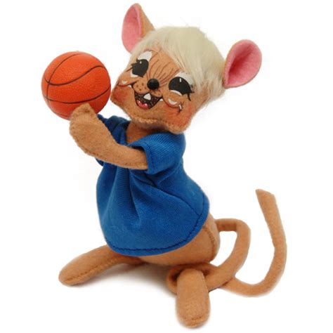 6in Athlete Mouse Annalee Dolls