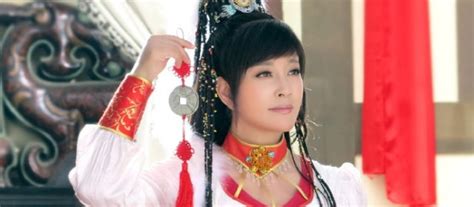 中国のベテラン女優、日本メディアに年齢バラされブチ切れ Zapzap！ 世界の面白いニュース