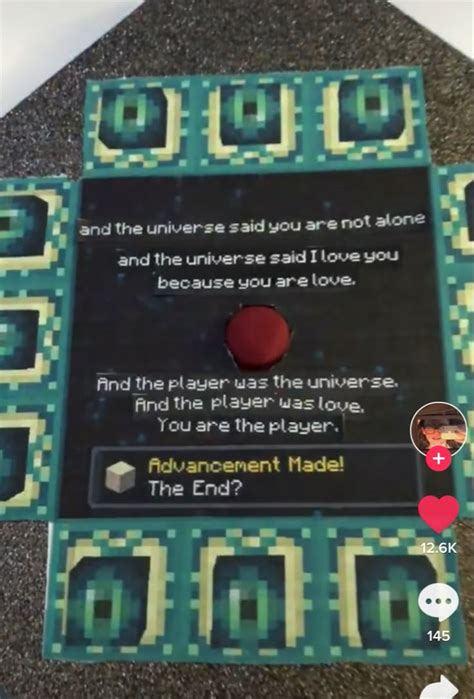 Minecraft Graduation Cap ⛏🌼🐝 Graduation Cap Decoration Diy Graduation Cap Decoration College