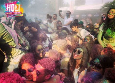 Napoli Spread The Happiness Holi Dance Festival Is Here I Cult