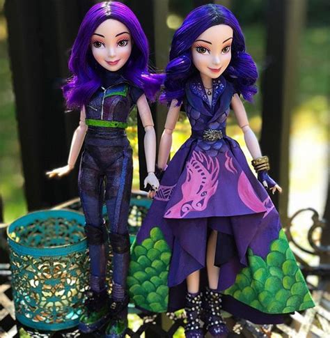 Stunning Handmade Custom Dolls Of Disney Descendants 3 Characters