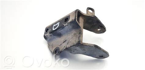 Kia Ceed Gearbox Mounting Bracket 10 00 € Rrr