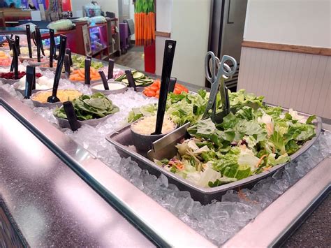 3 Reasons To Check Out The New Chuck E Cheese All You Can Play