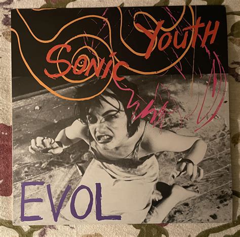 Love And Evol R Nowplaying