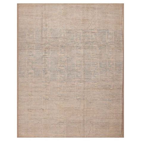 Modern Elegant Geometric Patterned Wool Rug 83x10 For Sale At 1stdibs