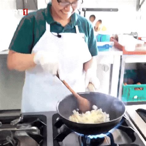 Dinner Cooking  By Trt Find And Share On Giphy
