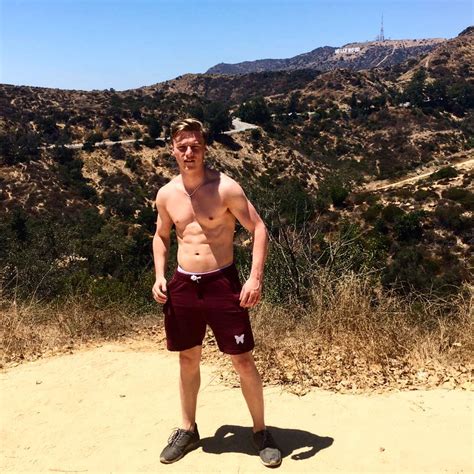 Poze Sam Gittins Actor Poza 16 Din 22 Cinemagia Ro