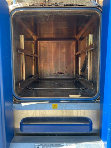 Getinge Model 433ls Steam Sterilizer For Sale