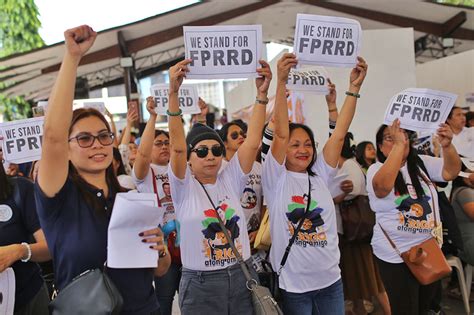 Photos Dabawenyos Stage Protest Over Fprrd Arrest