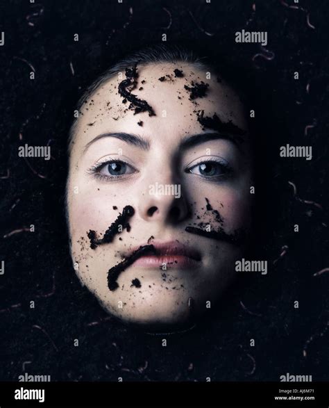 Top 90 Pictures Worms In Mouth Pictures Superb